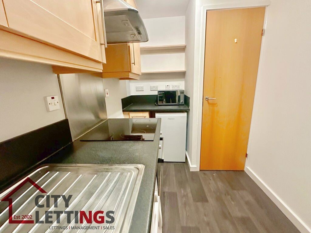 1 bedroom apartment for rent Park West Nottingham, NG7 1LU | UniHomes