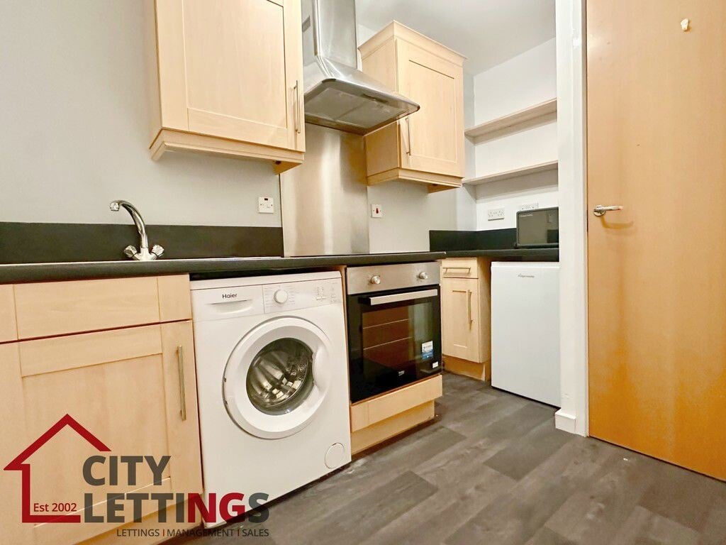 1 bedroom apartment for rent Park West Nottingham, NG7 1LU | UniHomes