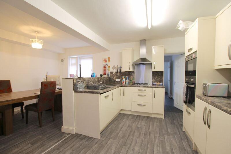 4 bedroom house for rent Iron Street Cardiff, CF24 0LL | UniHomes