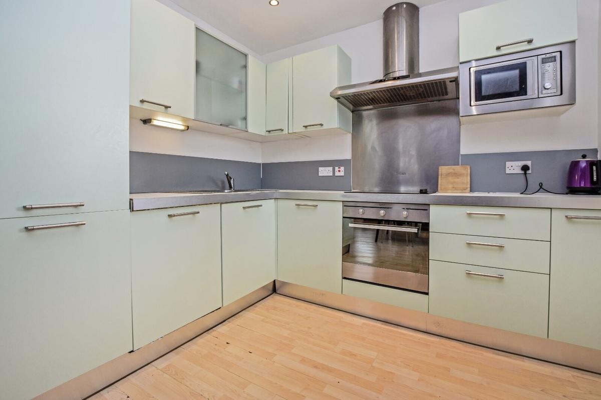 3 bedroom house for rent The Linx, Manchester, M4 4AS | UniHomes