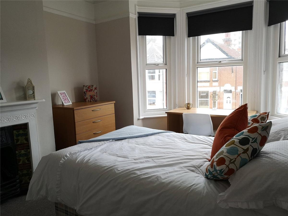5 bedroom house for rent Morris Road Southampton, SO15 2BS | UniHomes