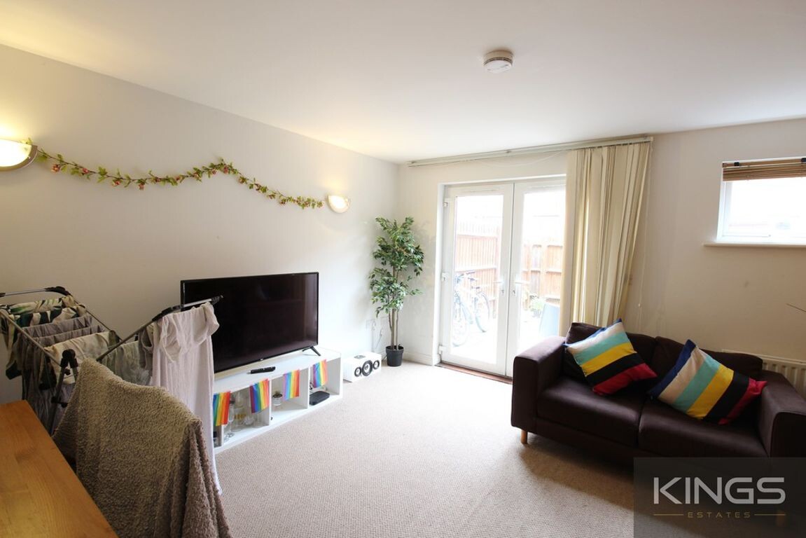 4 bedroom house for rent Carpathia Drive, Southampton, SO14 3GU | UniHomes