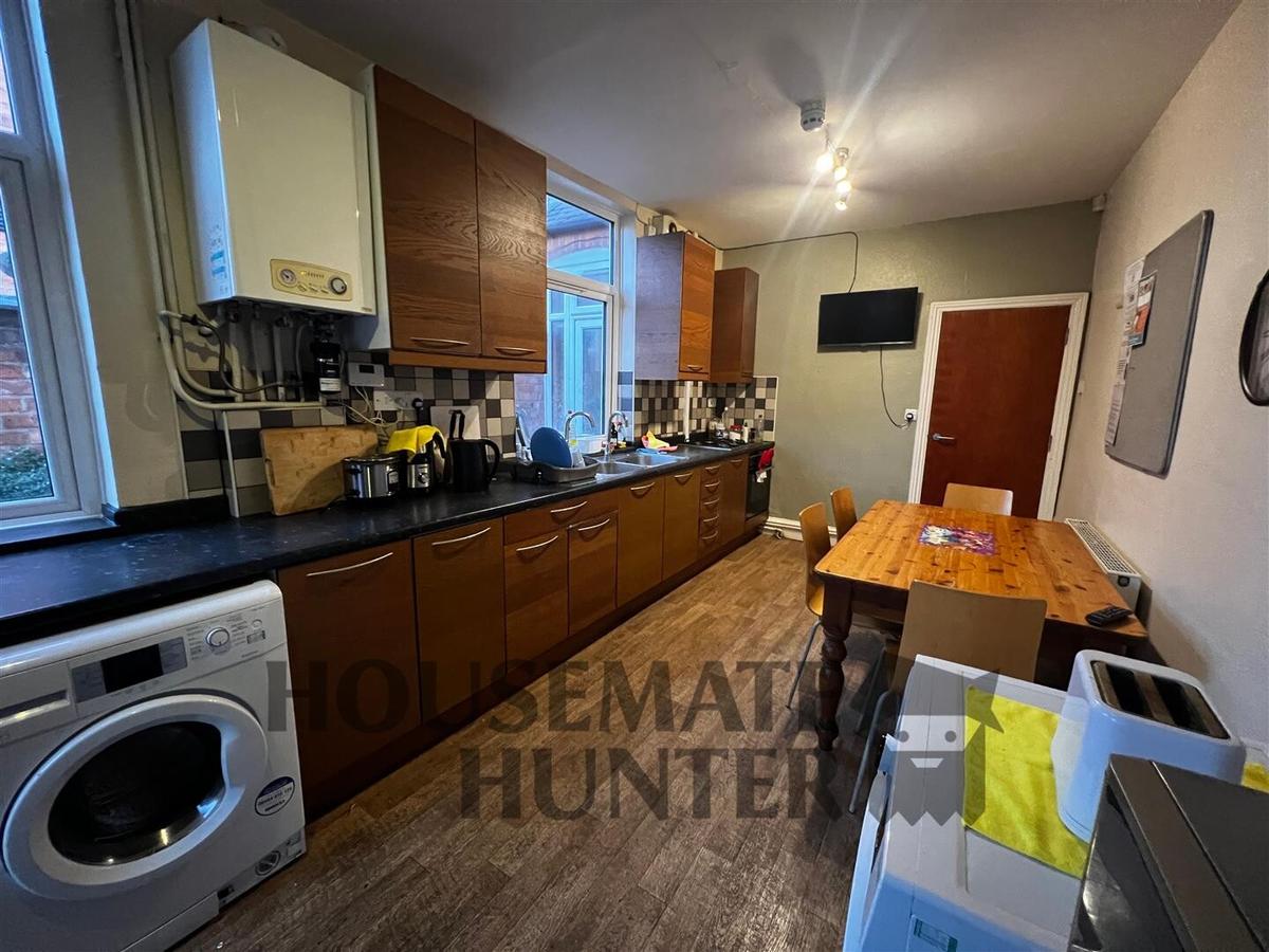 7 bedroom house for rent Brazil Street, Leicester, LE2 7JA | UniHomes