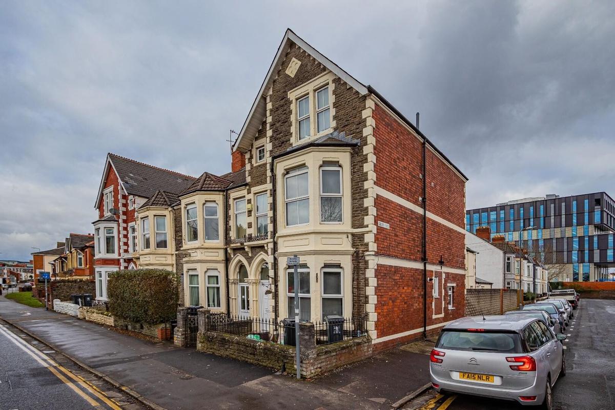 2 bedroom house for rent Colum Road, Cardiff, CF10 3EL | UniHomes