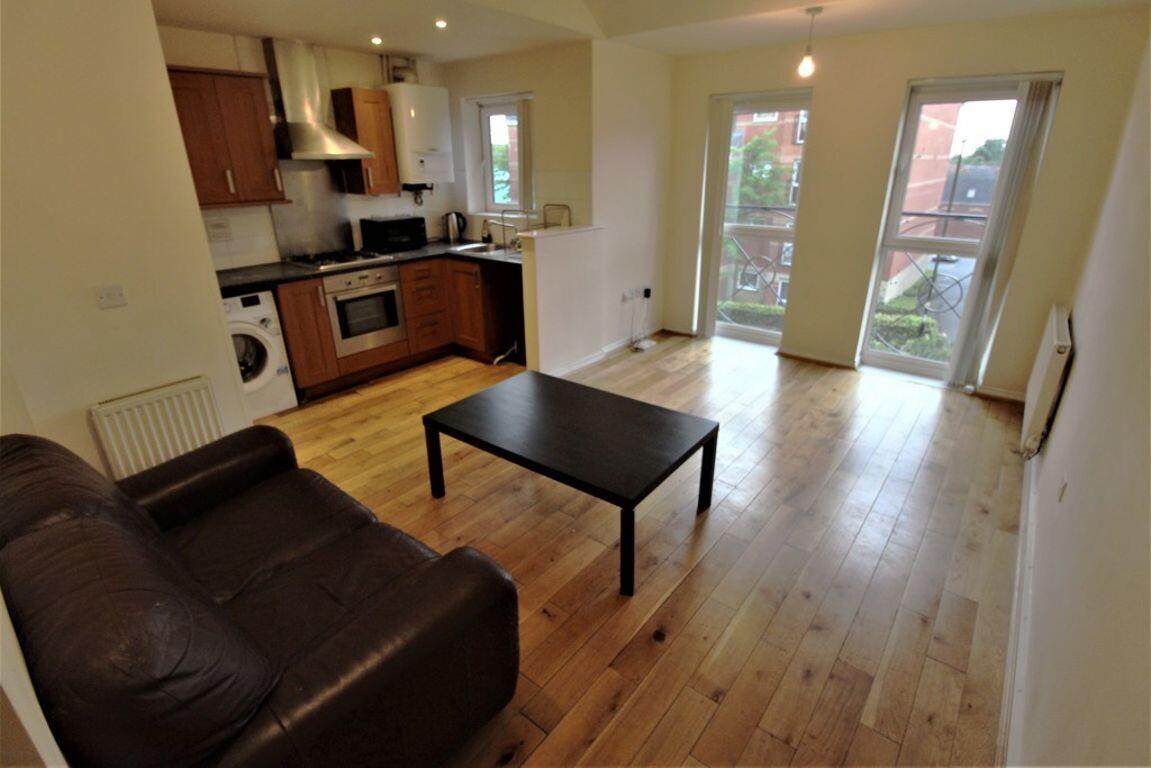 2 bedroom apartment for rent Thackhall Street Coventry, CV2 4GW | UniHomes