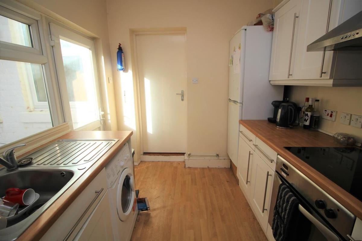 3 bedroom apartment for rent Shortridge Terrace Newcastle, NE2 2JE ...