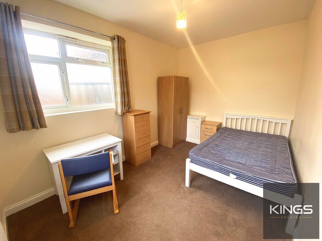 4 bedroom house for rent Fawcett Road, Portsmouth, PO4 0DF | UniHomes