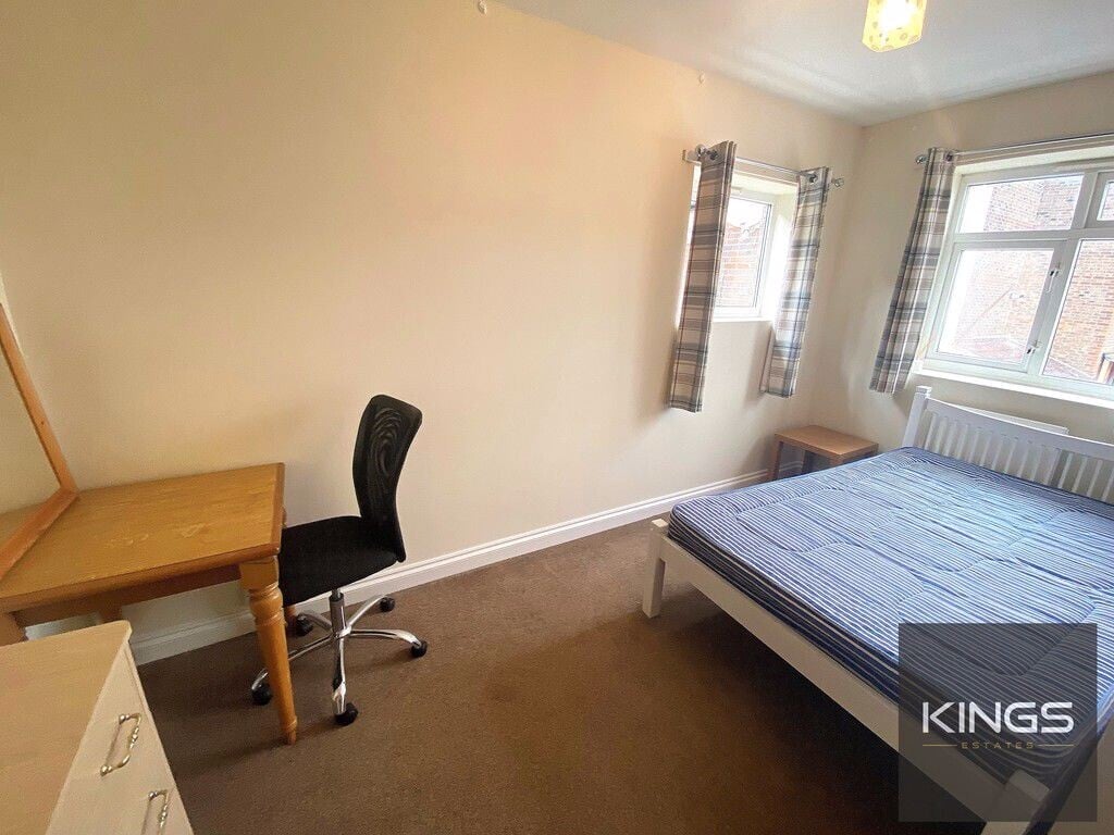 4 bedroom house for rent Fawcett Road, Portsmouth, PO4 0DF | UniHomes