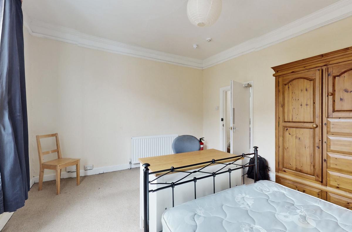 4 bedroom apartment for rent Walcot Buildings, Bath, BA1 6AD | UniHomes