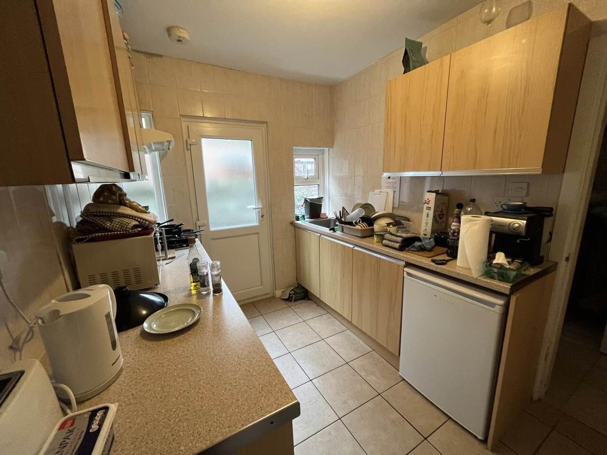 5 bedroom house for rent Strathnairn Street Cardiff, CF24 3JL | UniHomes