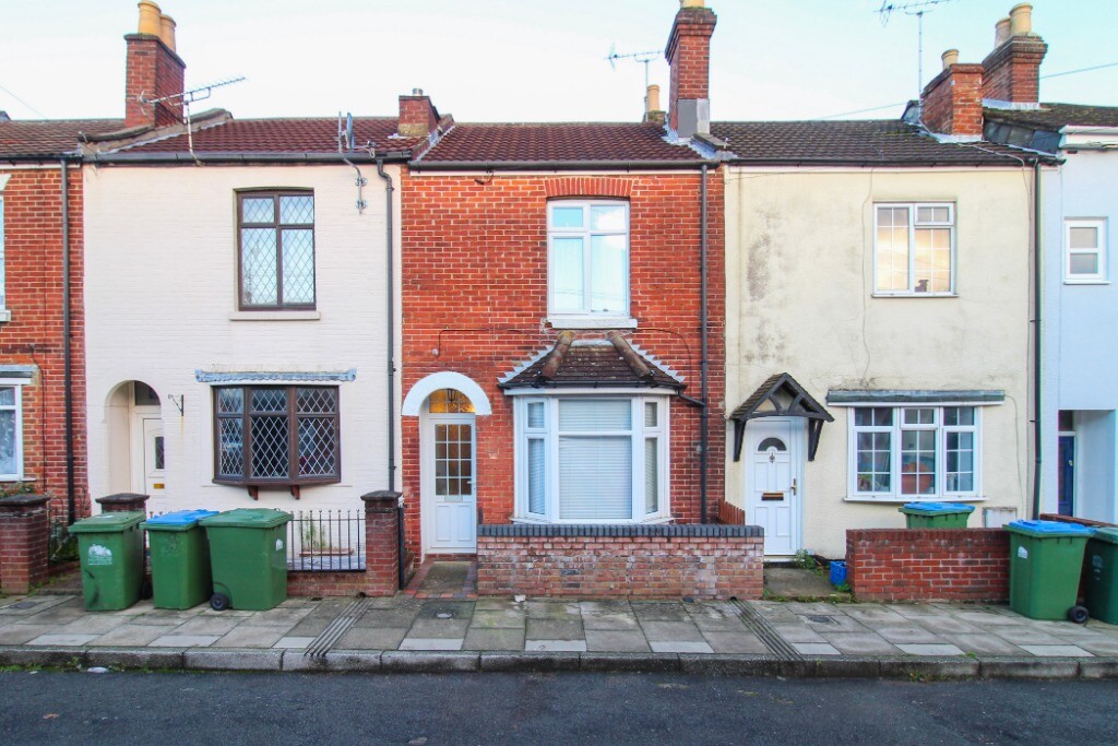 4 bedroom house for rent Castle Street, Southampton, SO14 6HA | UniHomes