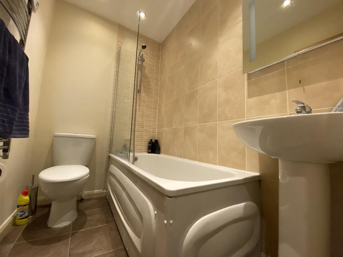 2 bedroom apartment for rent Adamsdown Church Cardiff, CF24 0EZ | UniHomes