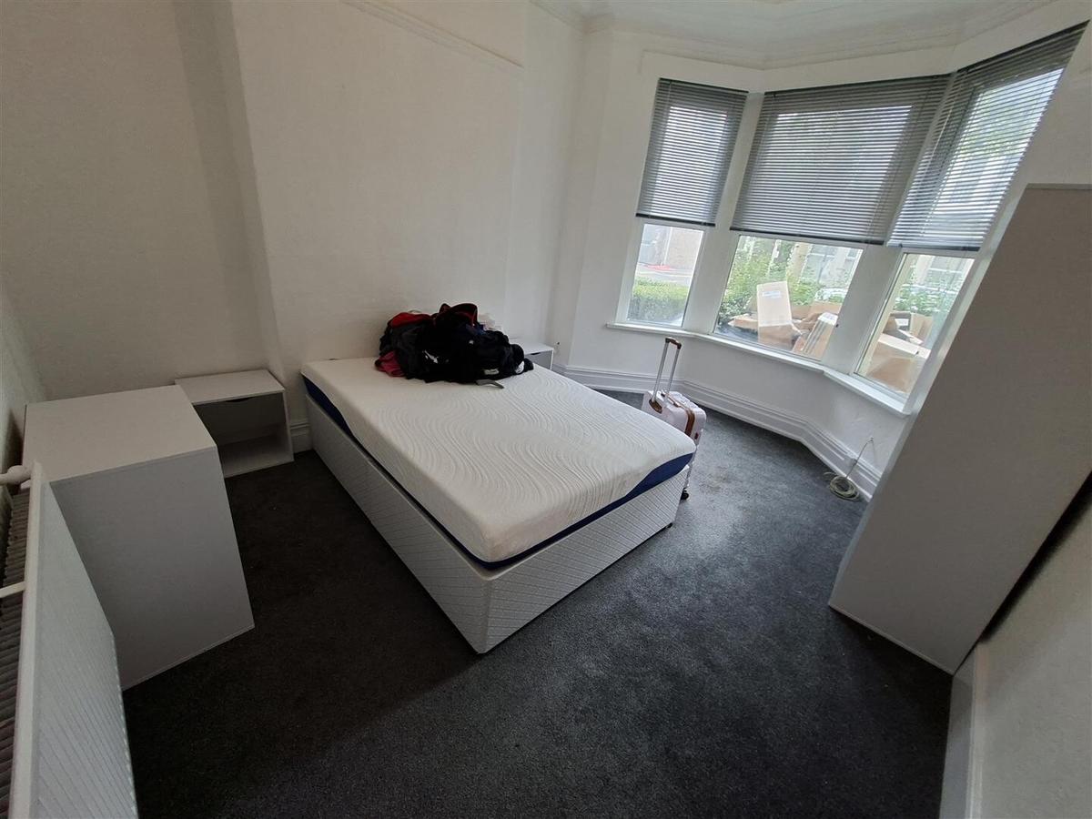 4 bedroom house for rent Howard Terrace, Cardiff, CF24 0EH | UniHomes