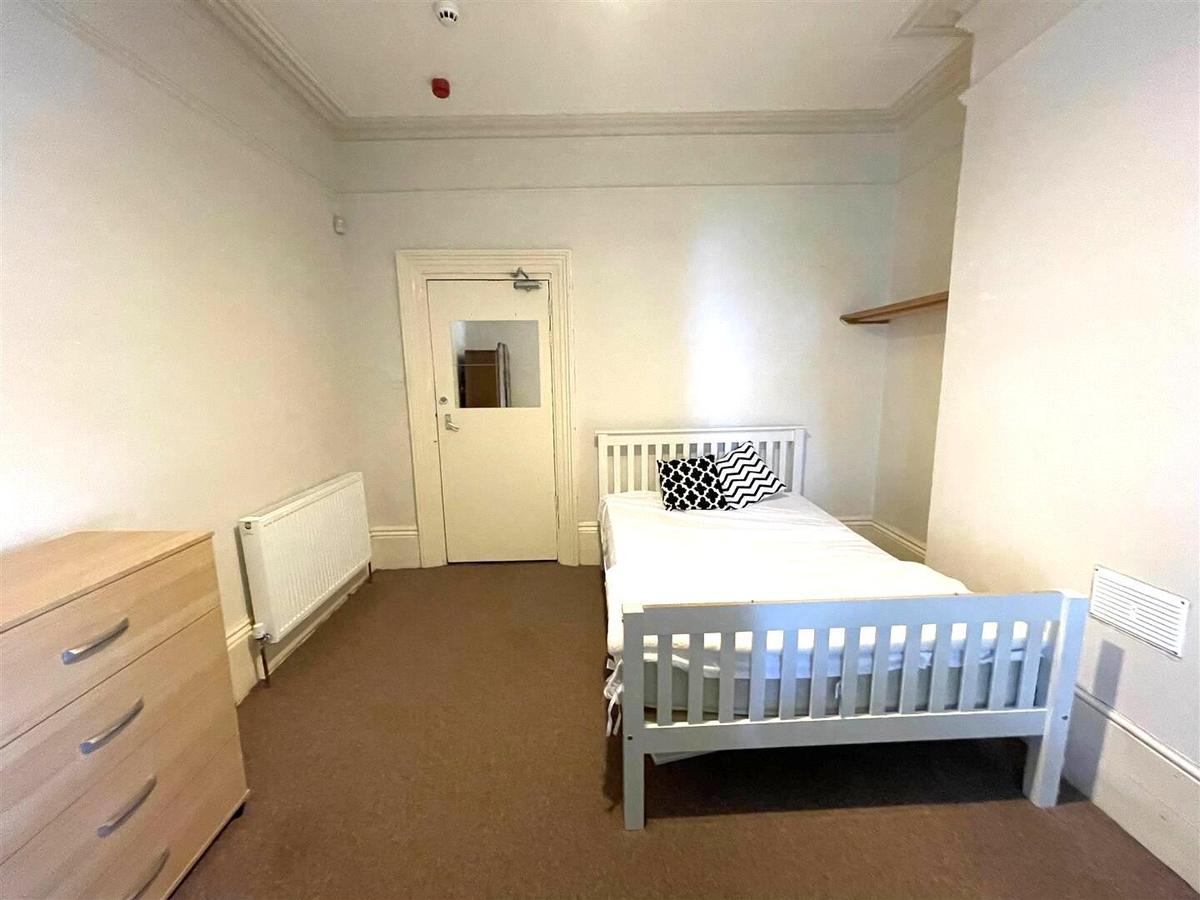 7 bedroom house for rent Spring Hill Road, Sheffield, S10 1ES | UniHomes