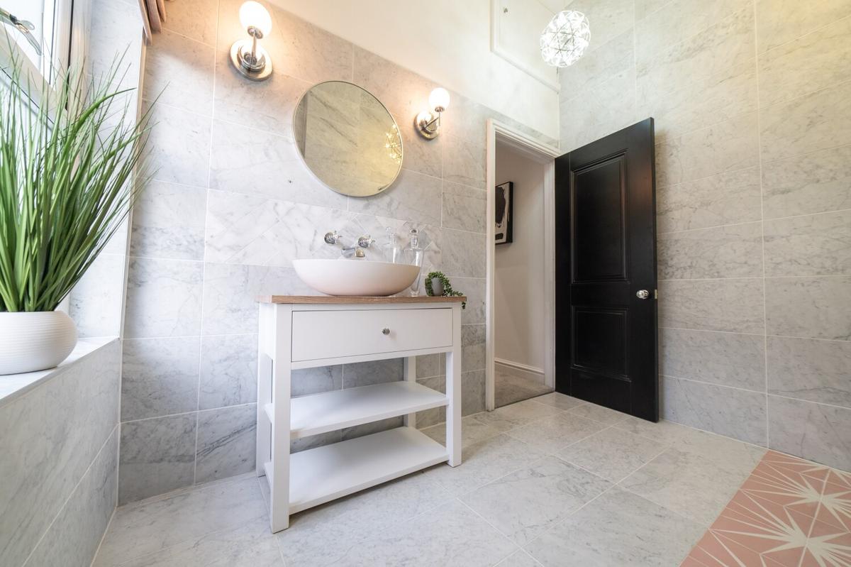 2 bedroom apartment for rent Romilly Road West, Cardiff, CF5 1FT | UniHomes