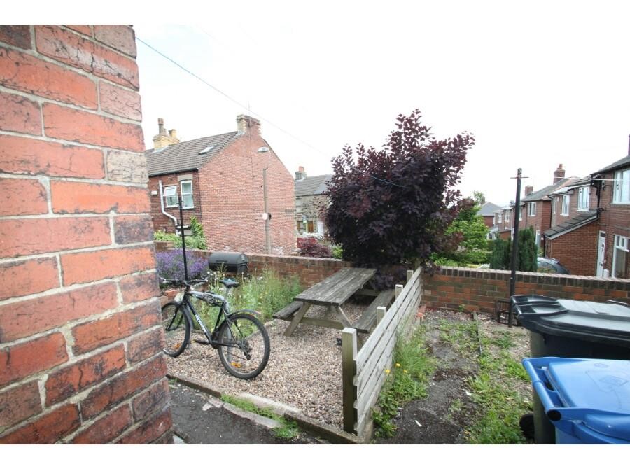 4 bedroom house for rent Springvale Road Sheffield, S10 1LL | UniHomes