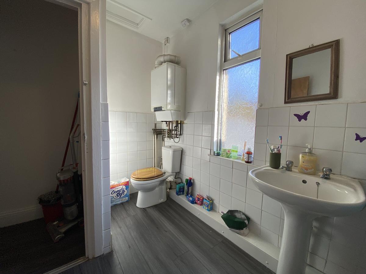 3 bedroom apartment for rent Albany Road, Cardiff, CF24 3RP | UniHomes