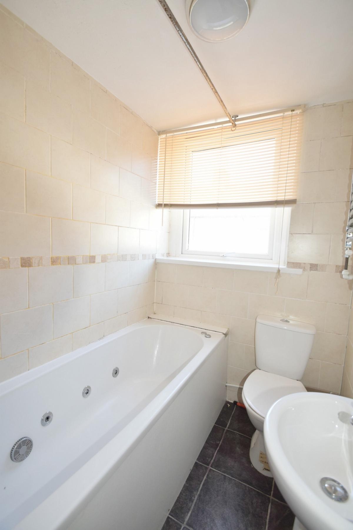 6 bedroom house for rent Treherbert Street Cardiff, CF24 4JN | UniHomes