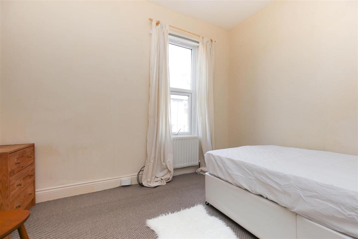 3 bedroom house for rent Hotspur Street Newcastle, NE6 5BH | UniHomes