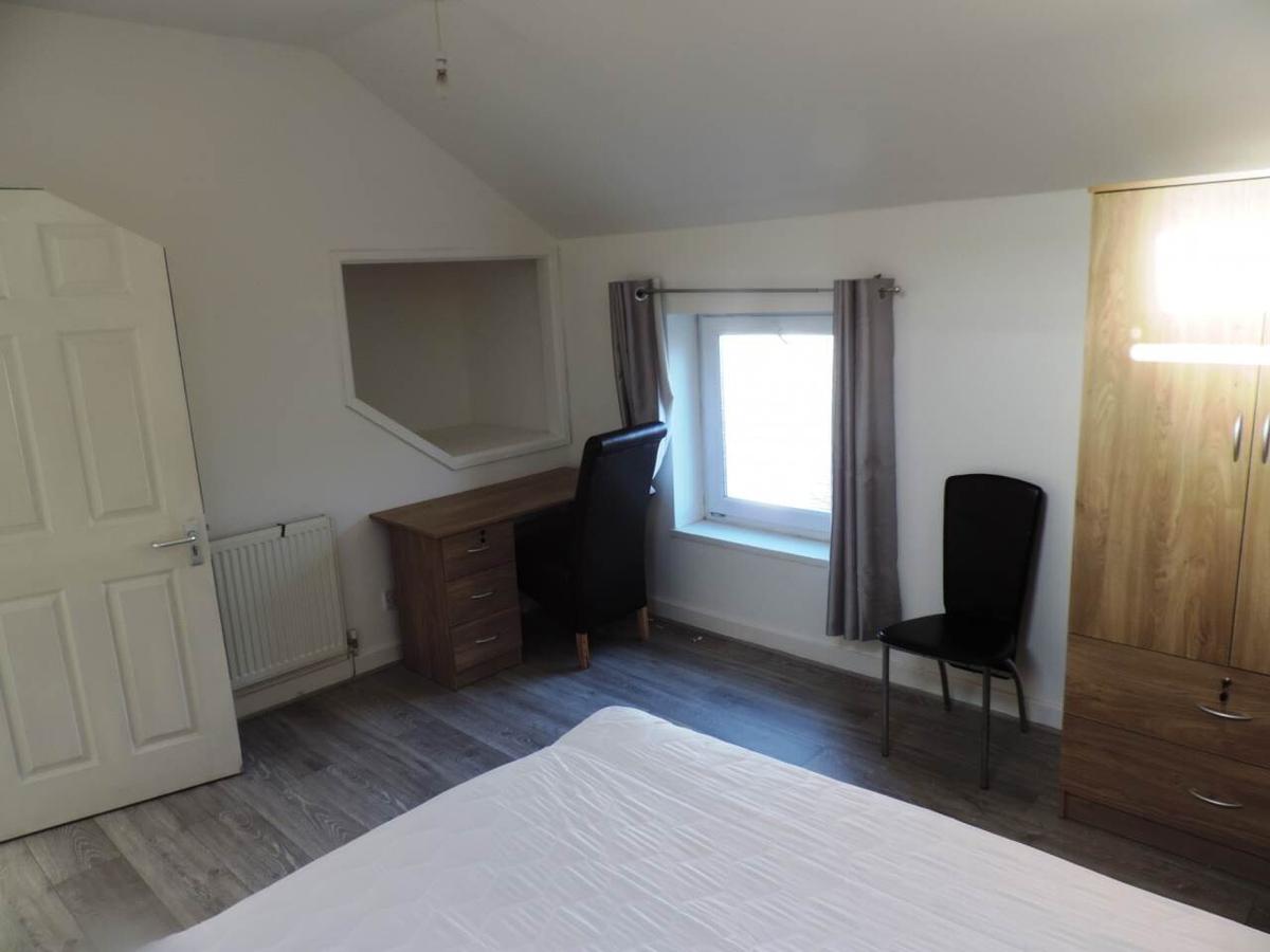 4 bedroom house for rent Cathays Terrace Cardiff, CF24 4HU | UniHomes