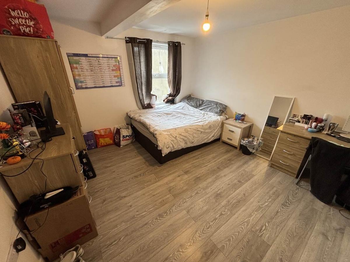 4 bedroom house for rent Cathays Terrace Cardiff, CF24 4HU | UniHomes