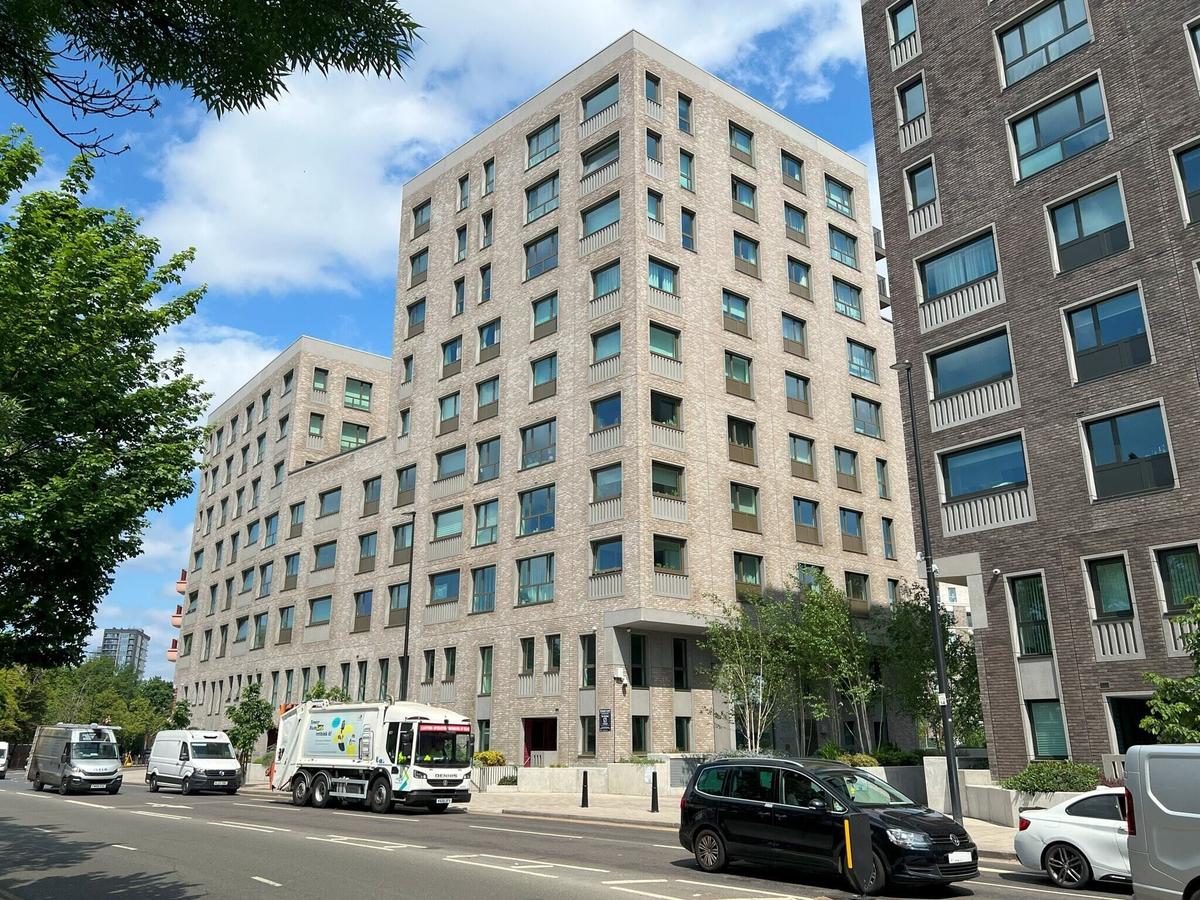 2 bedroom apartment for rent Escapade Place, London London, E14 0WL ...