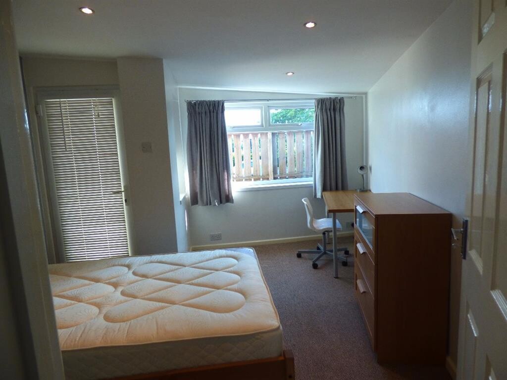 4 bedroom house for rent Prince Charles Road Exeter, EX4 7EF | UniHomes