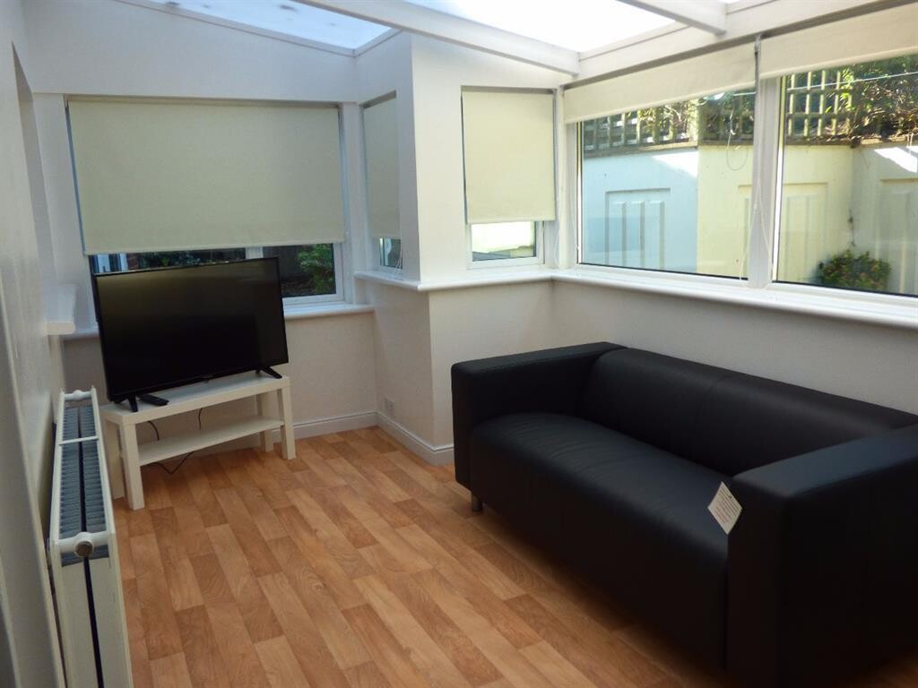 4 bedroom house for rent Prince Charles Road, Exeter, EX4 7EF | UniHomes