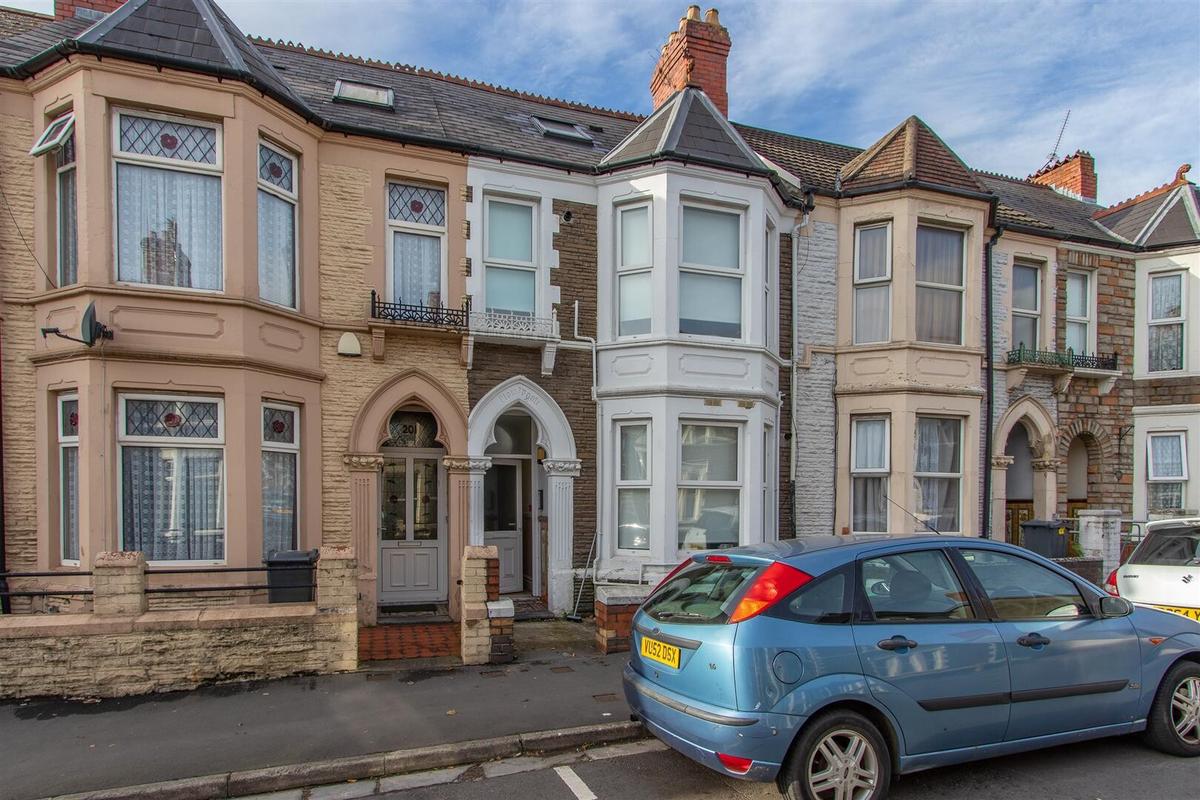 3 bedroom house for rent Mackintosh Place Cardiff, CF24 4RP | UniHomes