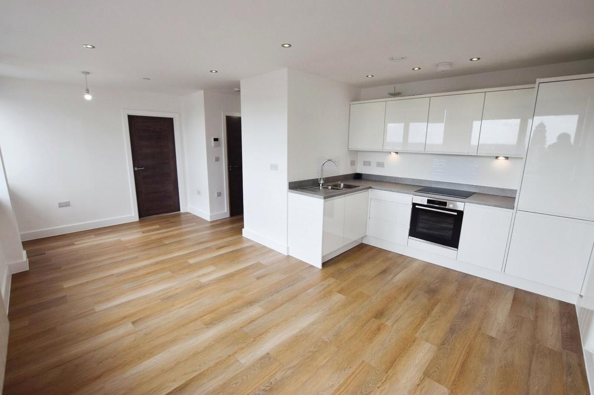 1 bedroom house for rent Alexander House, Manchester, M16 0PP | UniHomes