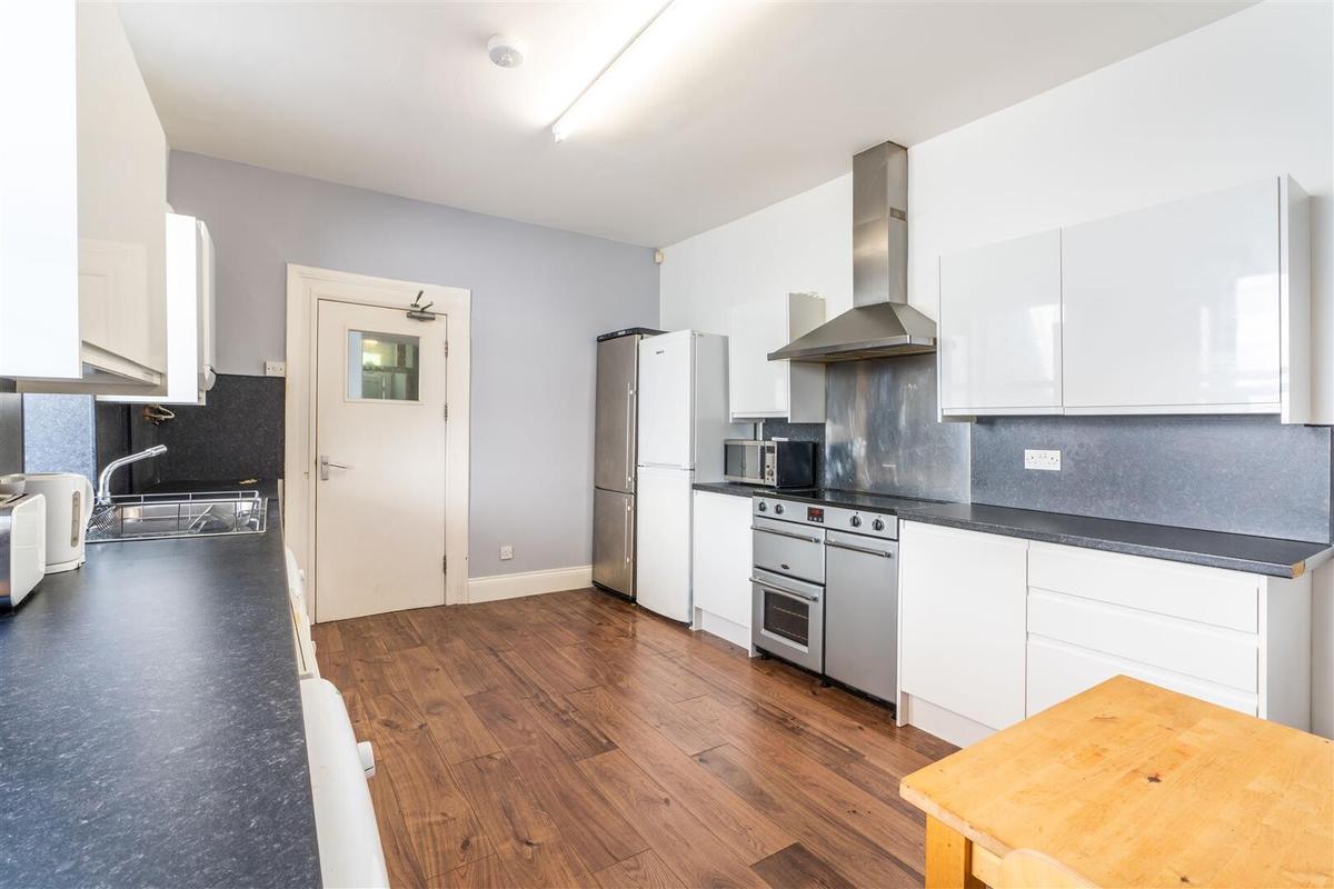 7 bedroom house for rent Chester Crescent, Newcastle, NE2 1DH | UniHomes