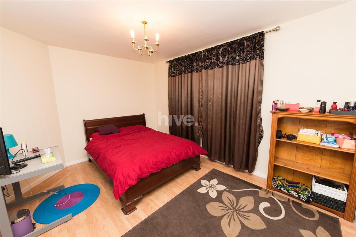 3 bedroom apartment for rent Beadnell Place Newcastle, NE2 1YD | UniHomes