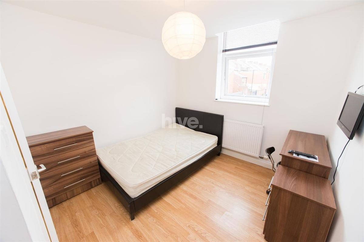4 bedroom apartment for rent Fenham Road, Newcastle, NE4 5AE | UniHomes