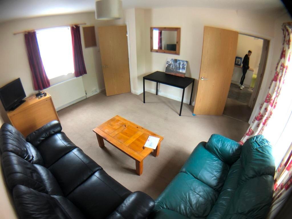 4 bedroom house for rent Broadlands Road, Southampton, SO17 3AQ | UniHomes