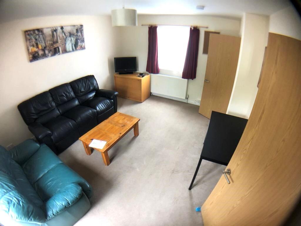 4 bedroom house for rent Broadlands Road, Southampton, SO17 3AQ | UniHomes