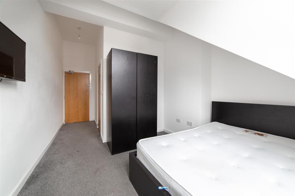 5 bedroom apartment for rent Osborne Road Newcastle, NE2 2AL | UniHomes