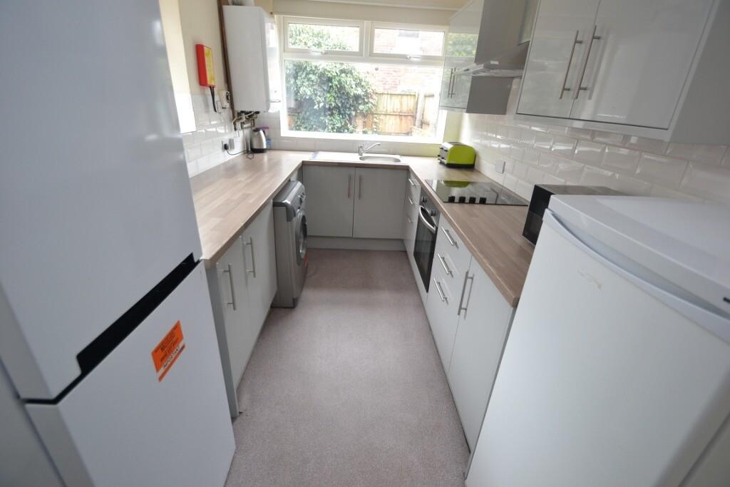 4 bedroom house for rent Trinity Avenue, Nottingham, NG7 2EU | UniHomes