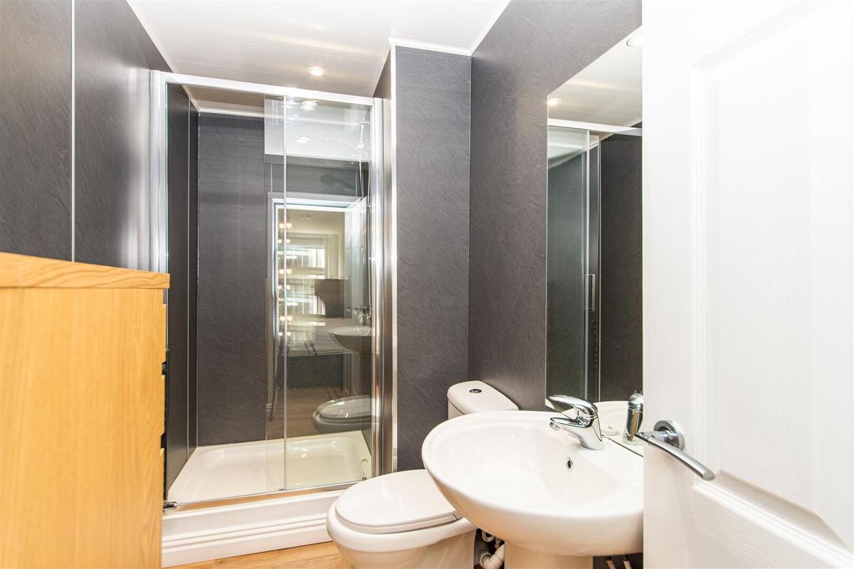 1 bedroom studio apartment for rent Osborne Terrace Newcastle, NE2 1NE ...