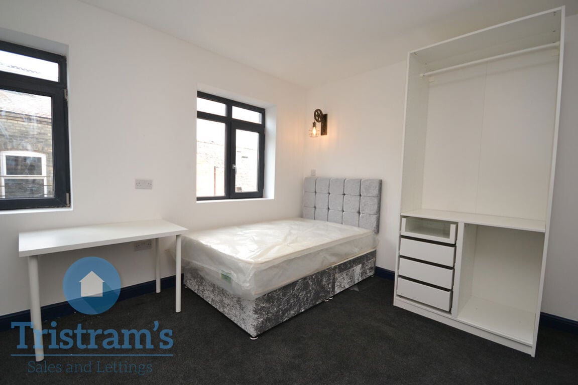 1 bedroom studio apartment for rent Millstream Court Nottingham, NG7 ...