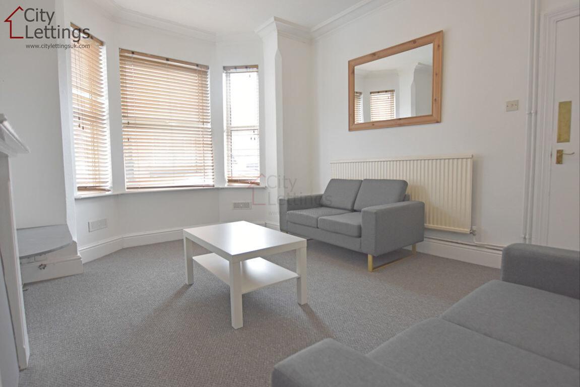 3 bedroom house for rent Sedgley Avenue Nottingham, NG2 4JA | UniHomes