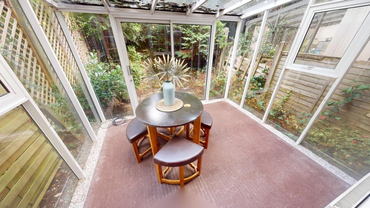 3 bedroom house for rent Clinton Court, Nottingham, NG1 4DS | UniHomes