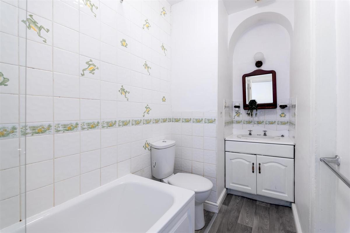 3 bedroom apartment for rent Rivers Street, Bath, BA1 2QA | UniHomes