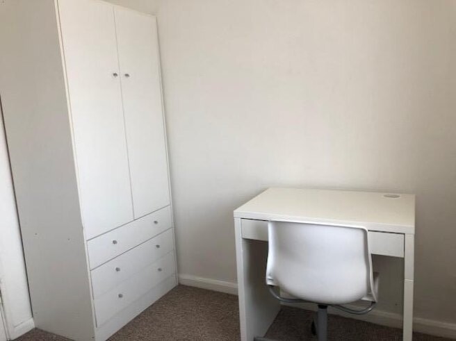 4 bedroom house for rent Crown Gardens, Canterbury, CT2 8LQ | UniHomes