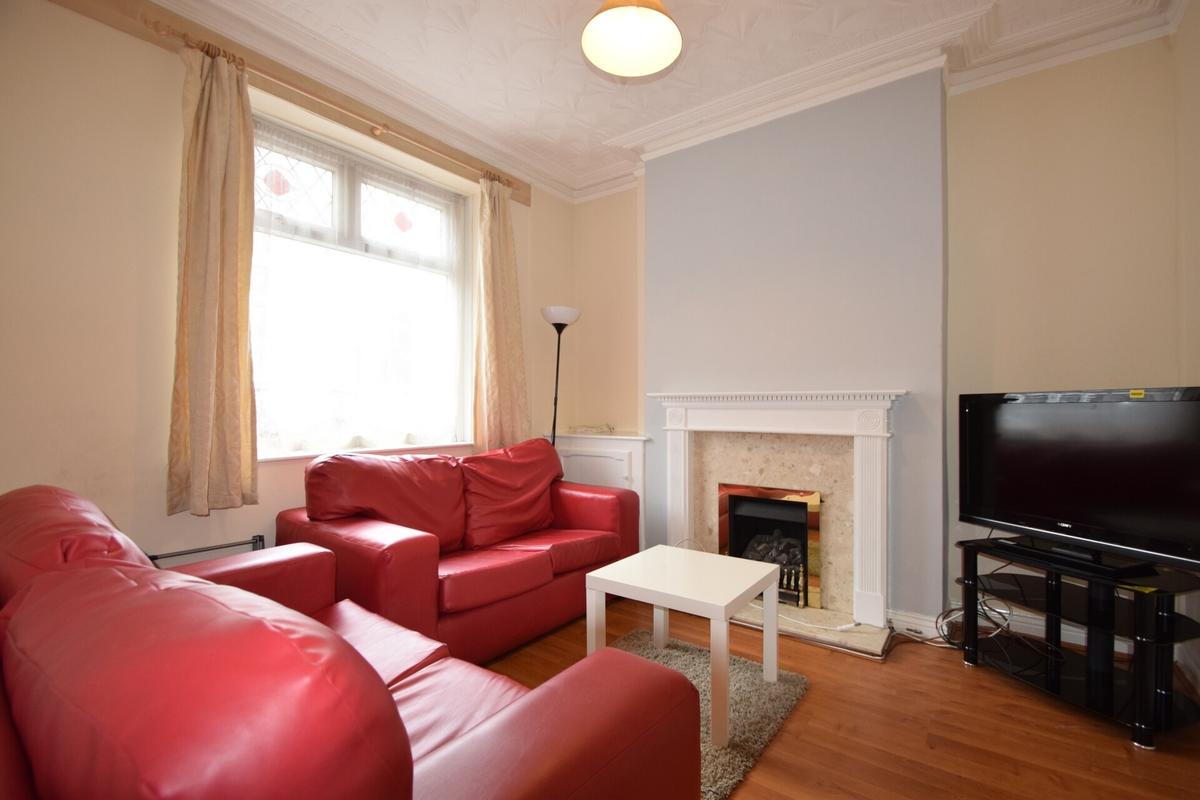 4 bedroom house for rent Whitchurch Place Cardiff, CF24 4HD | UniHomes
