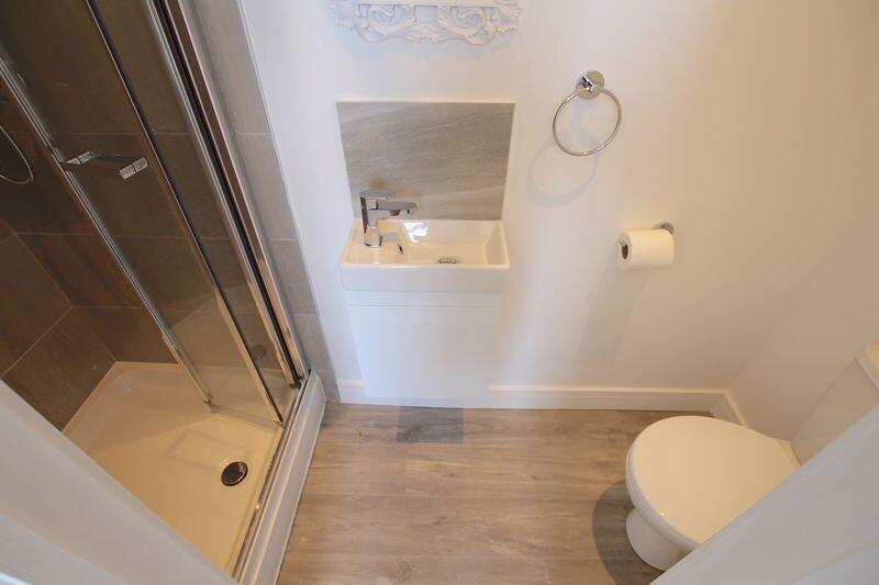 3 bedroom apartment for rent Splott Road Cardiff, CF24 2BU | UniHomes