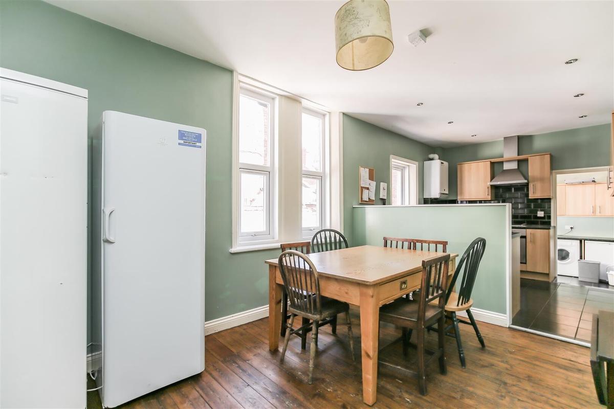 7 bedroom house for rent Devonshire Place, Newcastle, NE2 2ND | UniHomes