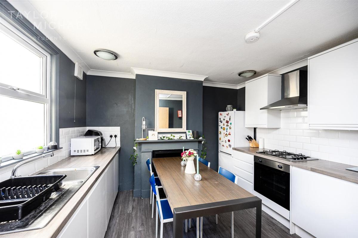 4 bedroom house for rent Elm Grove Brighton, BN2 3DA | UniHomes
