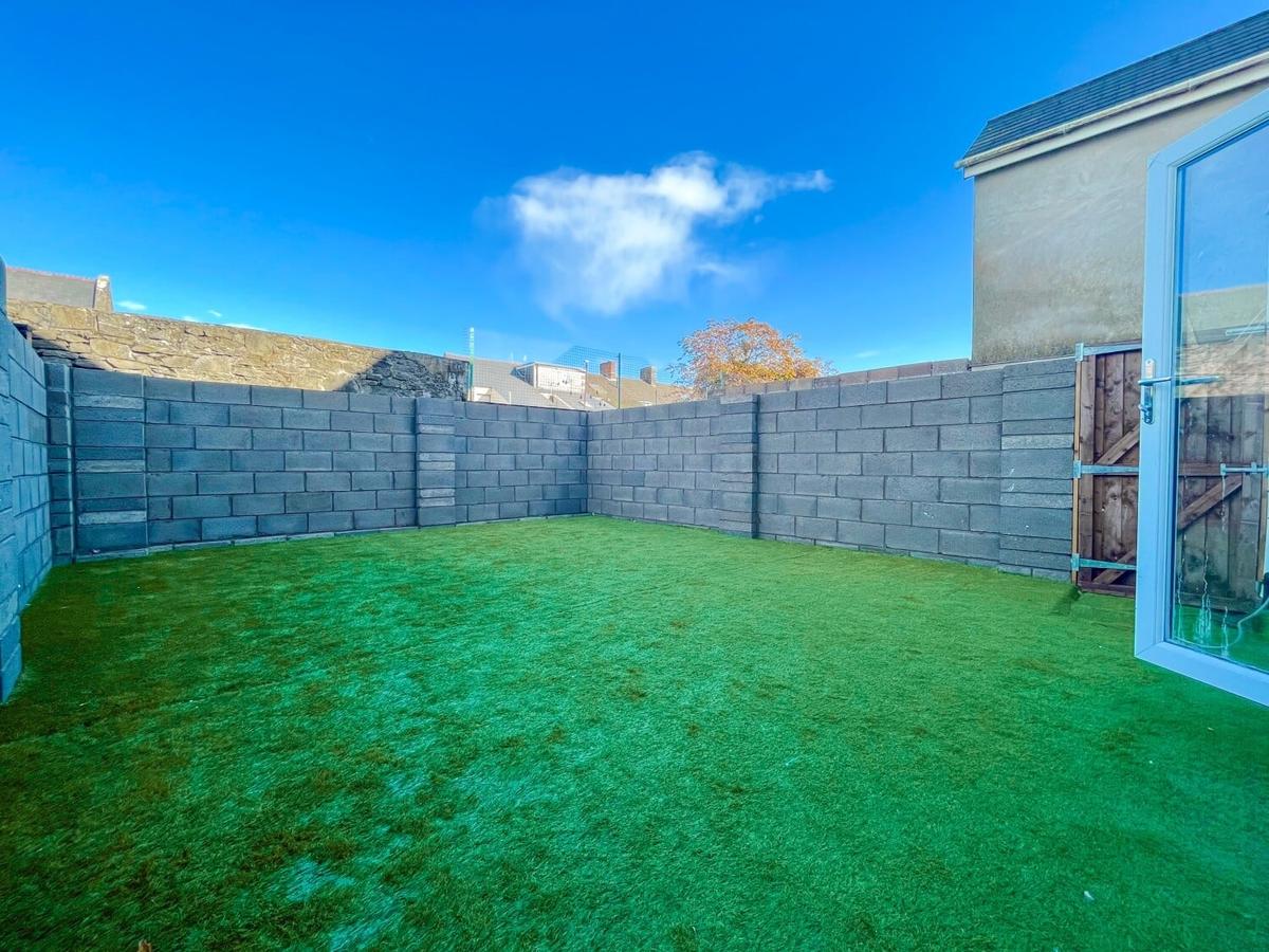6 bedroom house for rent Maindy Road Cardiff, CF24 4HQ | UniHomes