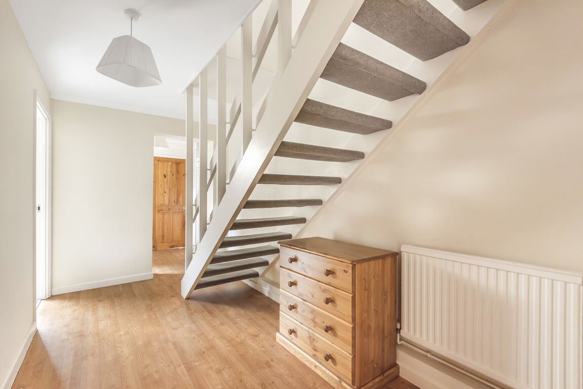 4 bedroom house for rent Guildford Park Avenue, Surrey, GU2 7NN | UniHomes