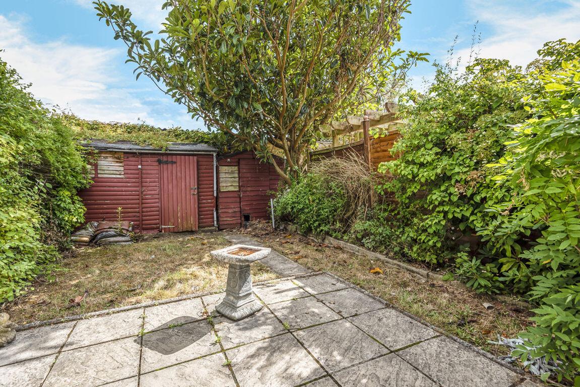 4 bedroom house for rent Guildford Park Avenue, Surrey, GU2 7NN | UniHomes